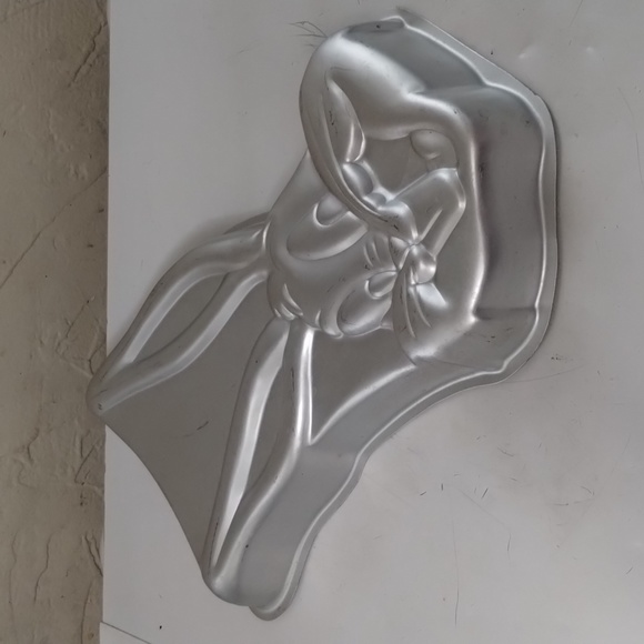 Wilton | Kitchen | Vintage 992 Wilton Bugs Bunny Cake Pan | Poshmark